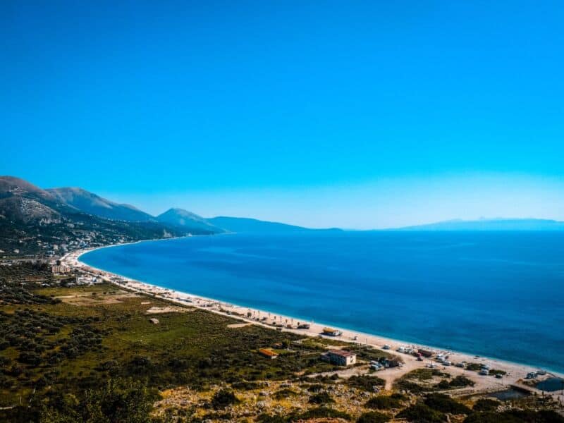 Albaniens Strände: Die 10 schönsten von Durrës bis Ksamil