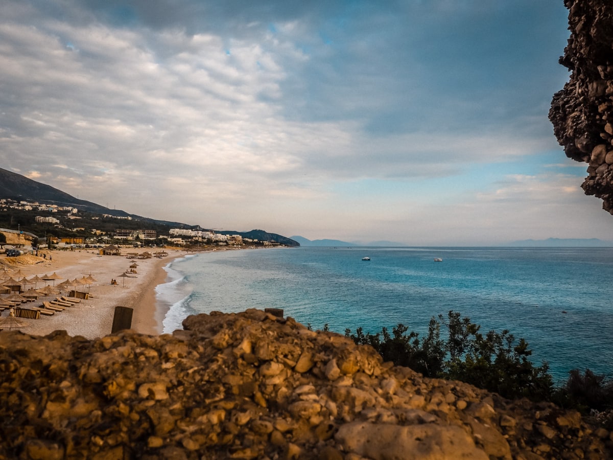 Dhërmi Albanien: Die besten Strände, Sehenswürdigkeiten & Ausflügen