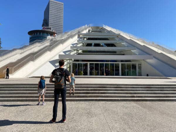Tirana Albanië - De 10 beste bezienswaardigheden